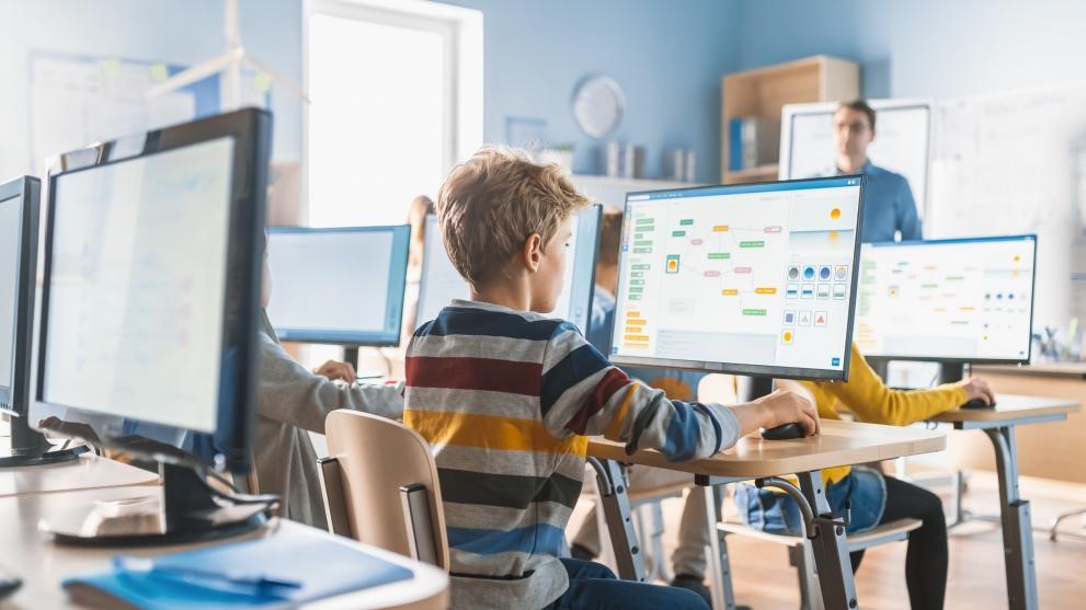 Education, tech sectors must collaborate more to build digital skills ...
